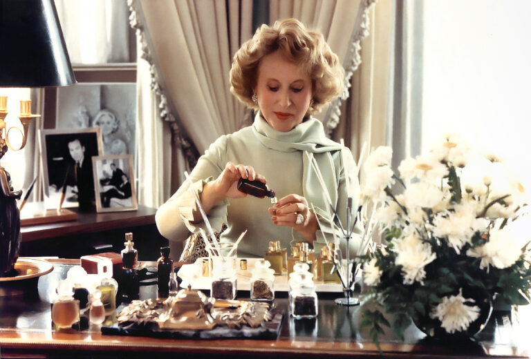 The Estée Lauder Companies | Success Story of the Multinational Brand